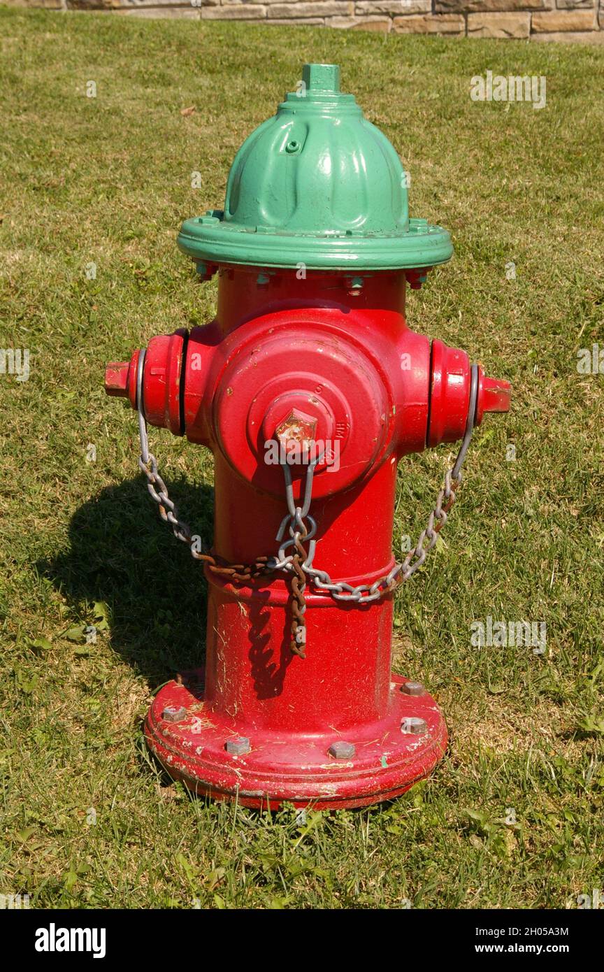 Fire hydrant cap hi-res stock photography and images - Alamy