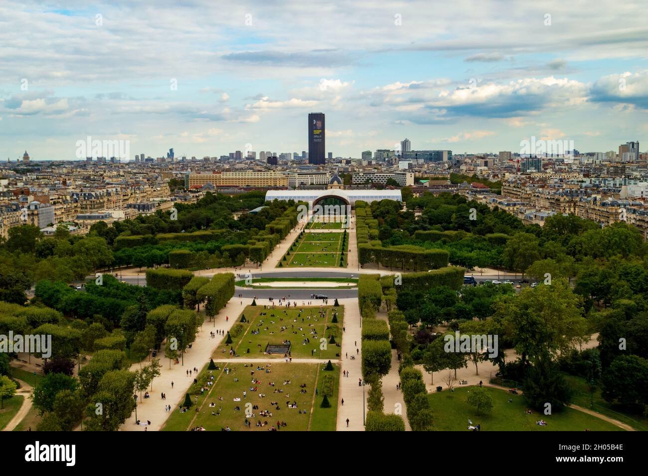 City landscape of paris hi-res stock photography and images - Alamy