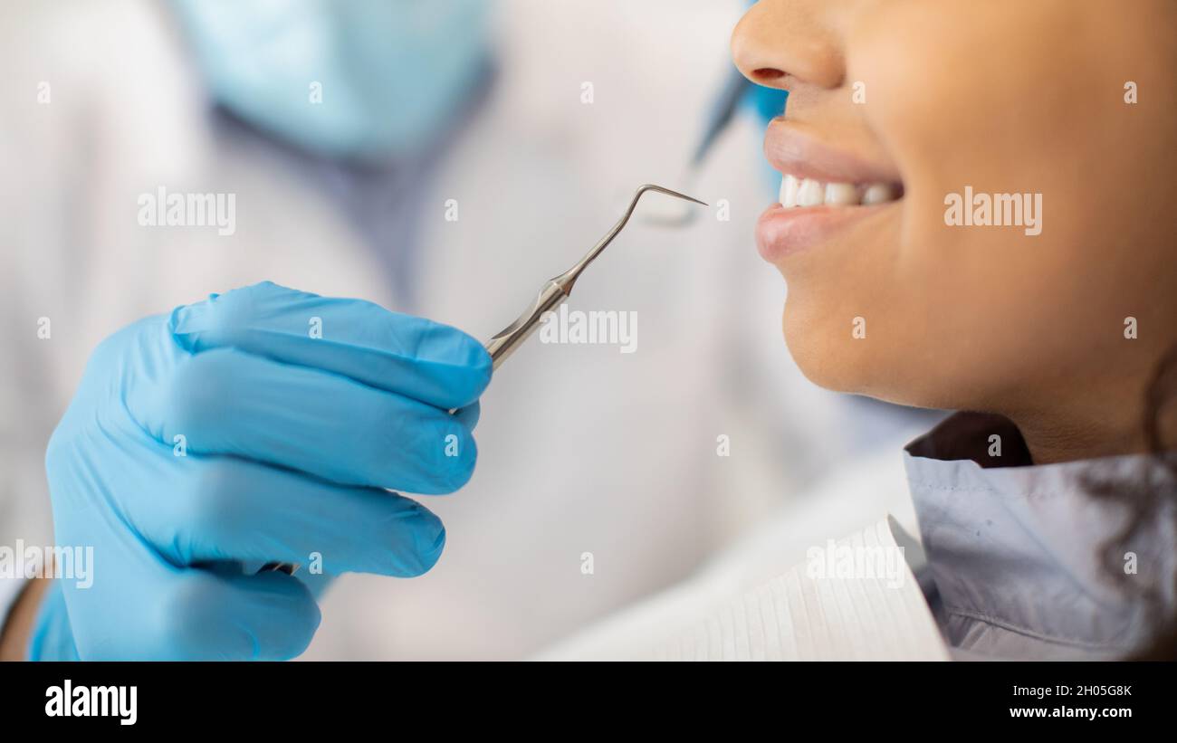 Dental probe hi-res stock photography and images - Alamy