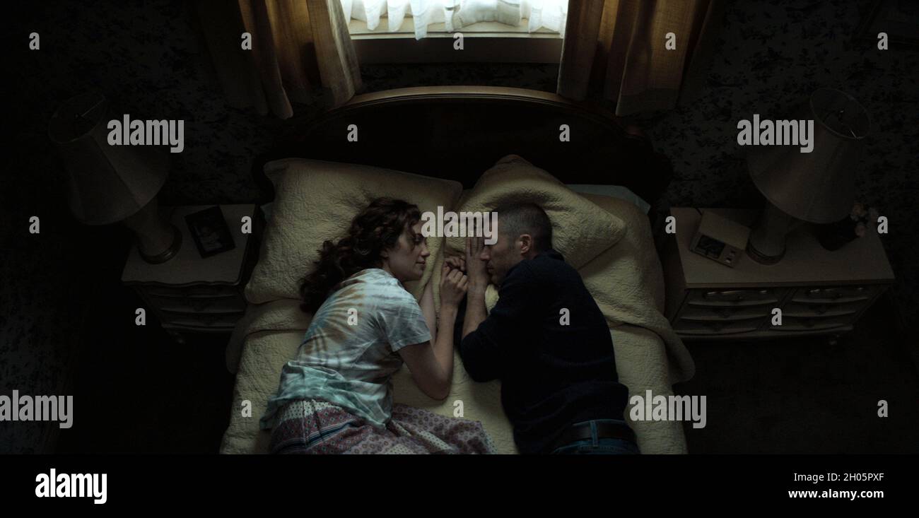 ZACH GILFORD and KATE SIEGEL in MIDNIGHT MASS (2021), directed by MIKE ...