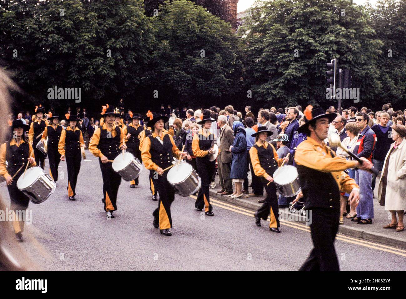 The Finedon Sandemans Band in the Rushden carnival 1981 Stock Photo - Alamy