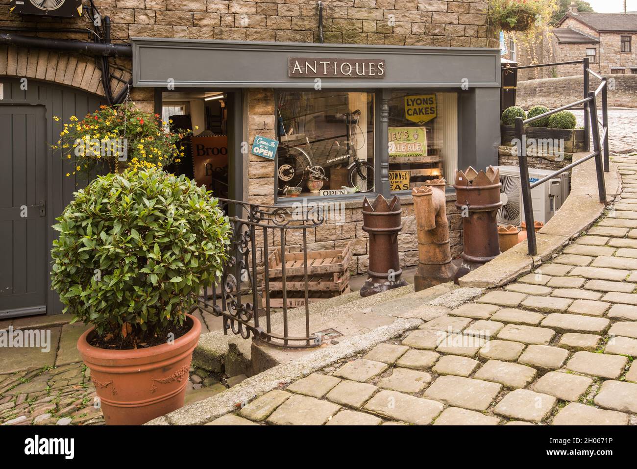 Hawes yorkshire hi-res stock photography and images - Alamy