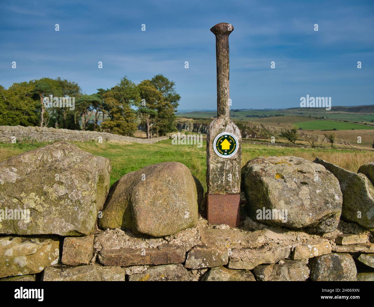Hadrians wall path sign hi-res stock photography and images - Alamy