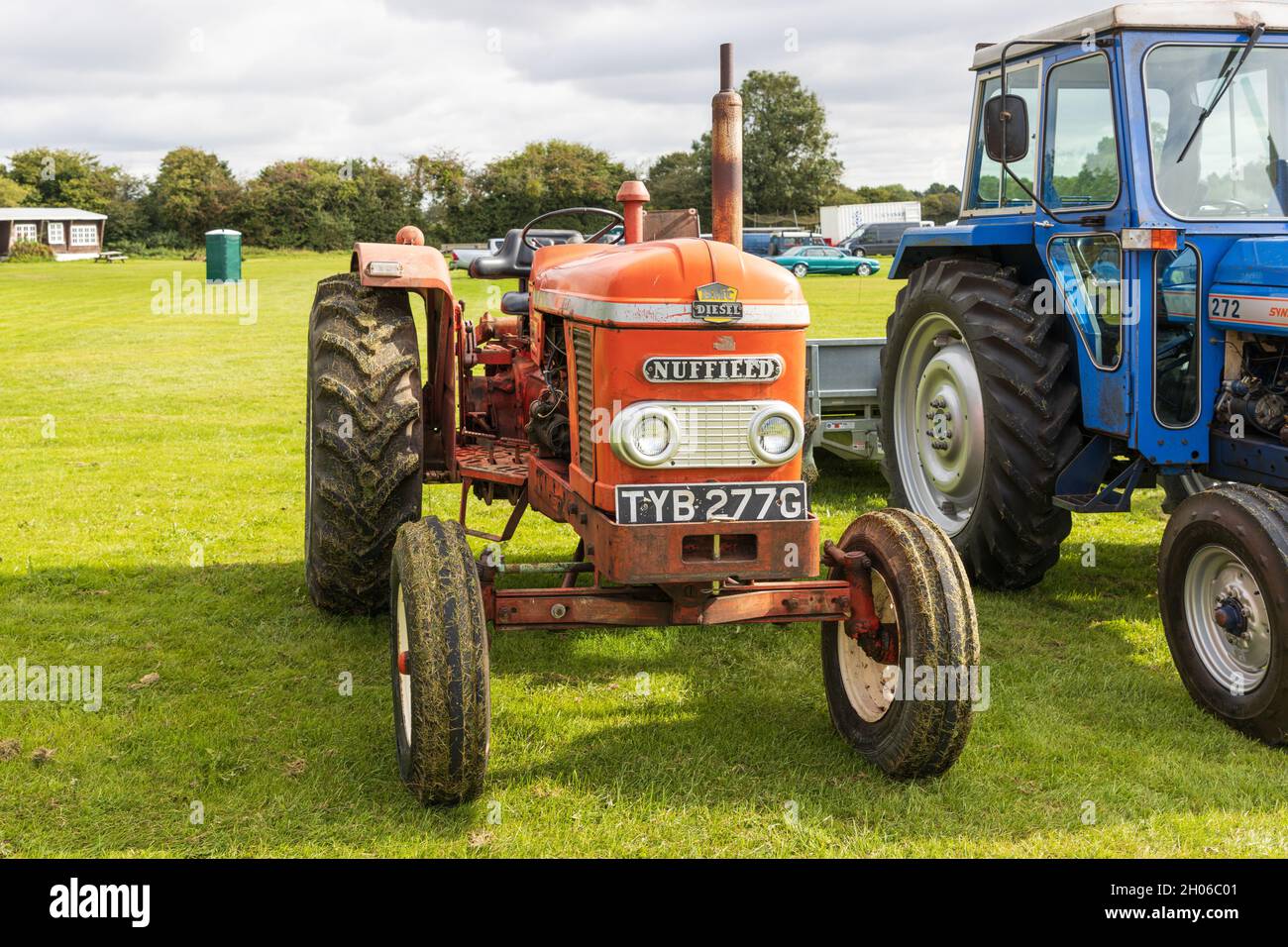 A 1968 Nuffield 4-65 Vintage Tractor, Reg No: TYB 277G, at Chew Stoke ...