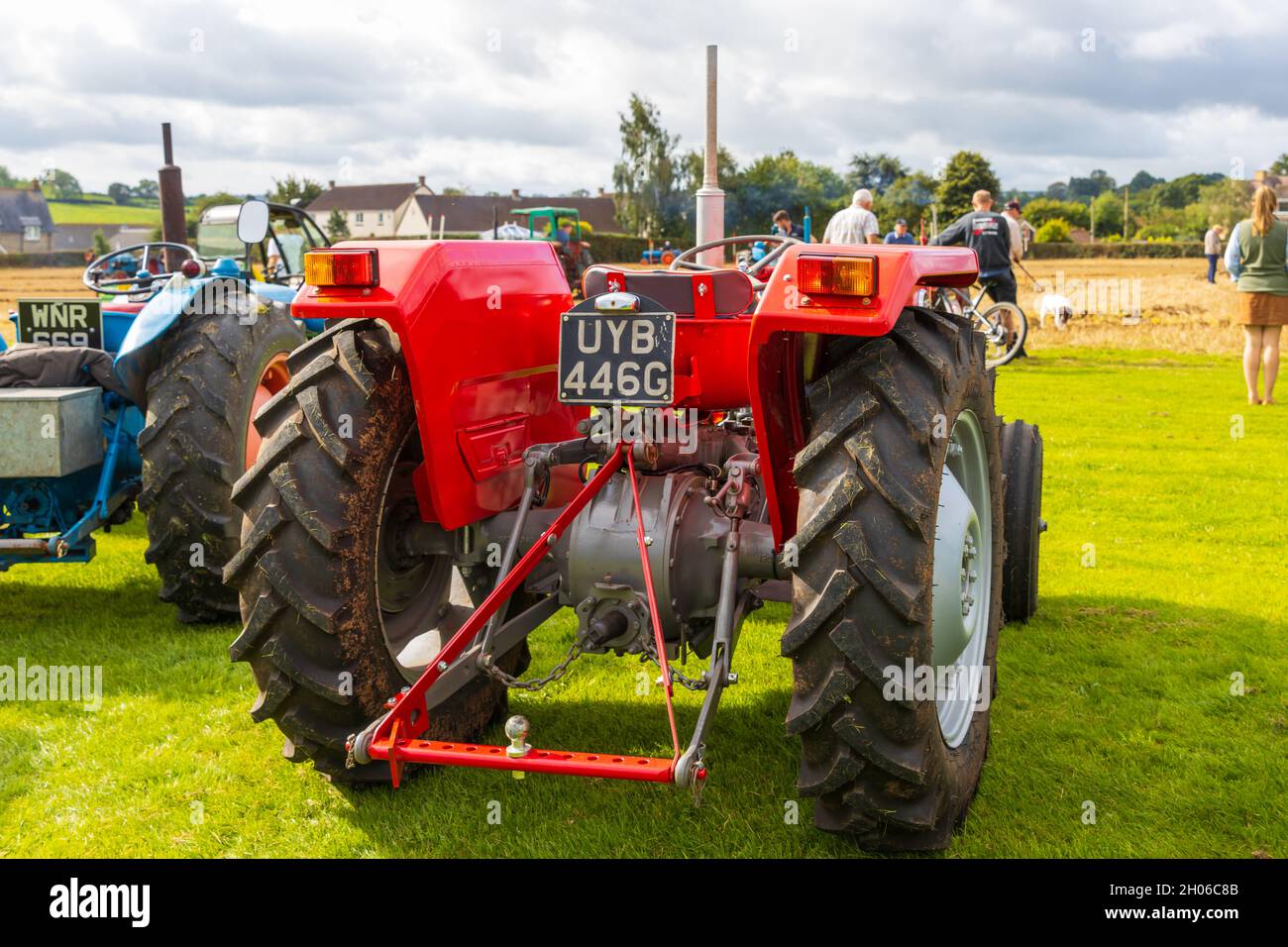 A 1969 Massey Ferguson 135 Vintage Tractor, Reg No: UYB 446G, at Chew ...