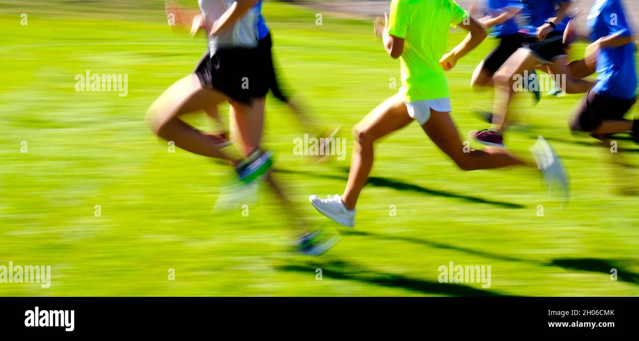 Very fast runner hi-res stock photography and images - Alamy