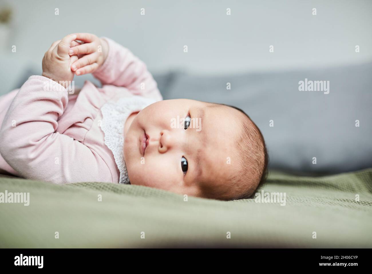 Cute asian chinese baby girl hi-res stock photography and images - Alamy