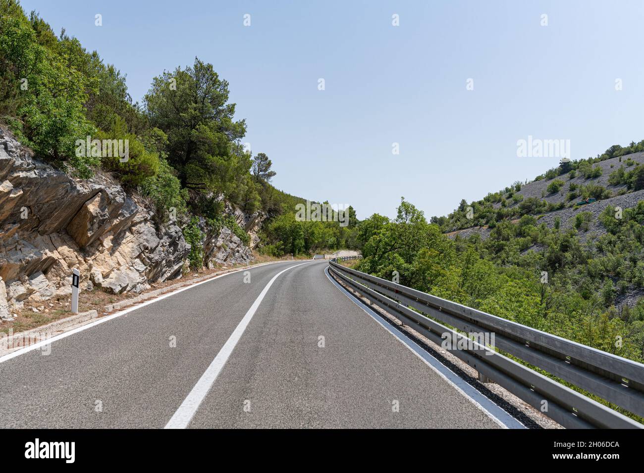 Car sharp curve hi-res stock photography and images - Alamy