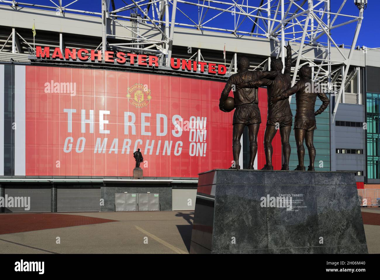 The United Trinity sculptor by Philip Jackson, Manchester United's Old ...