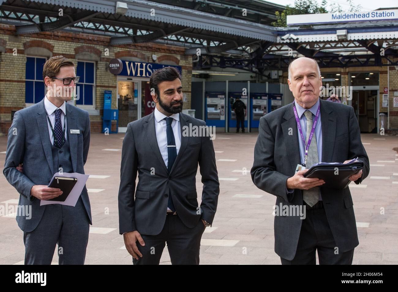 Tom pierpoint hi-res stock photography and images - Alamy