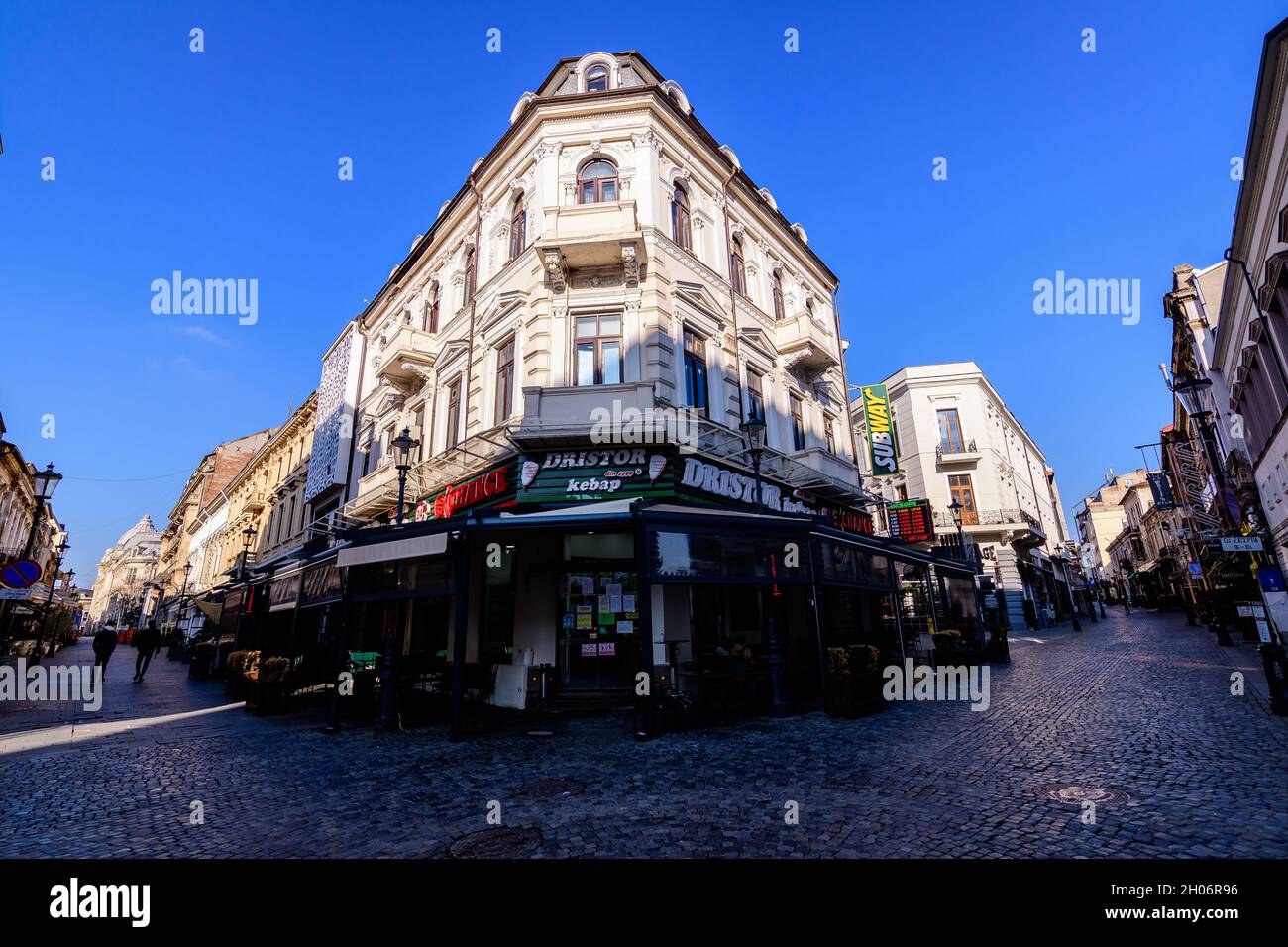 Bucharest romania city center hi-res stock photography and images - Alamy
