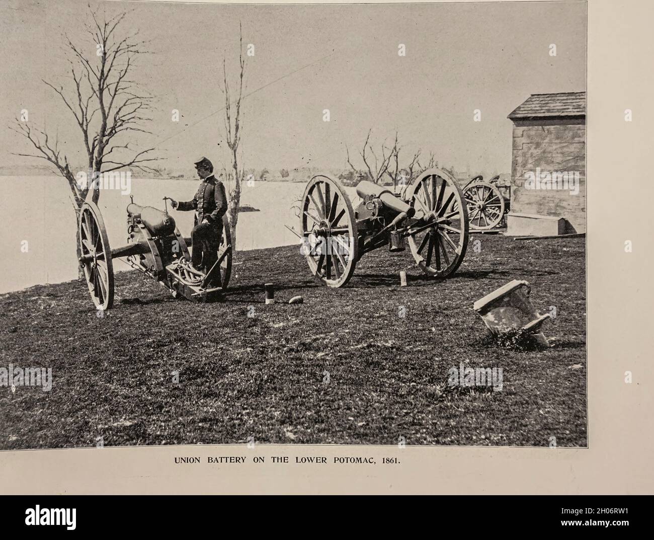 UNION BATTERY ON THE LOWER POTOMAC, 1861 from The American Civil War ...