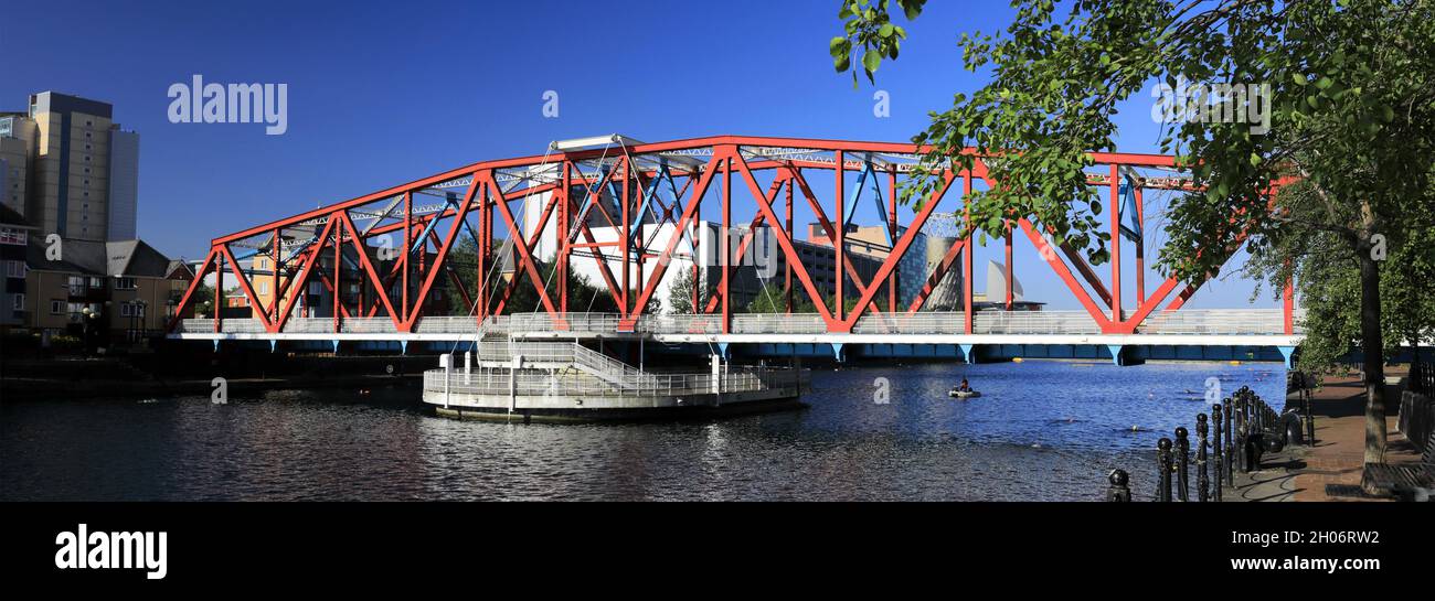 The Detroit Bridge in the Erie basin, Salford Quays, Manchester ...