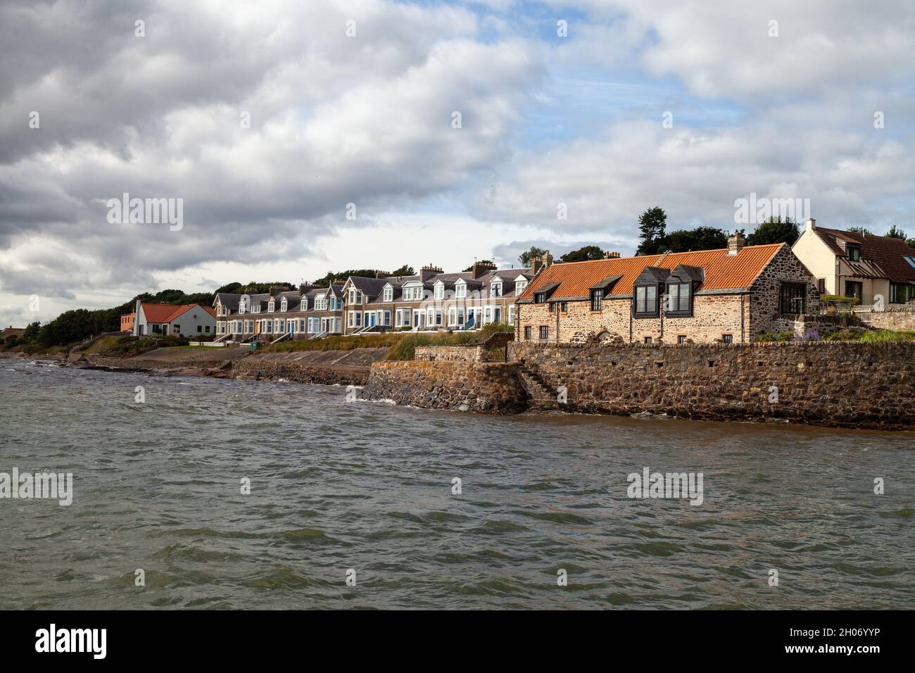 Seaview cottages hi-res stock photography and images - Alamy