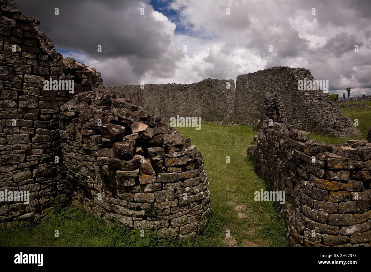 The Great Zimbabwe Ruins are one of the most important archaeological ...