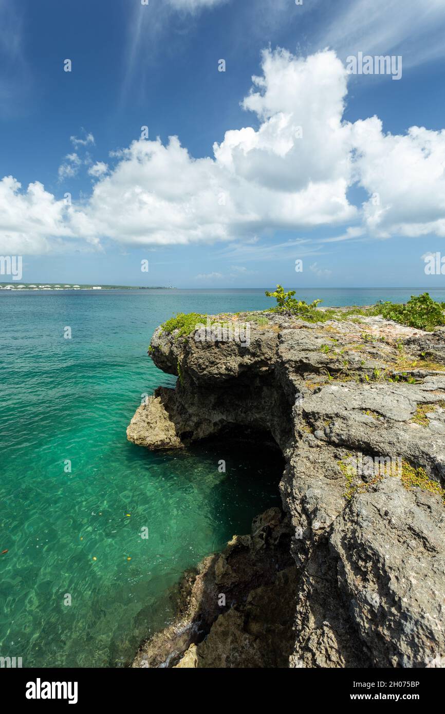 Turquoise clear water Stock Photo - Alamy