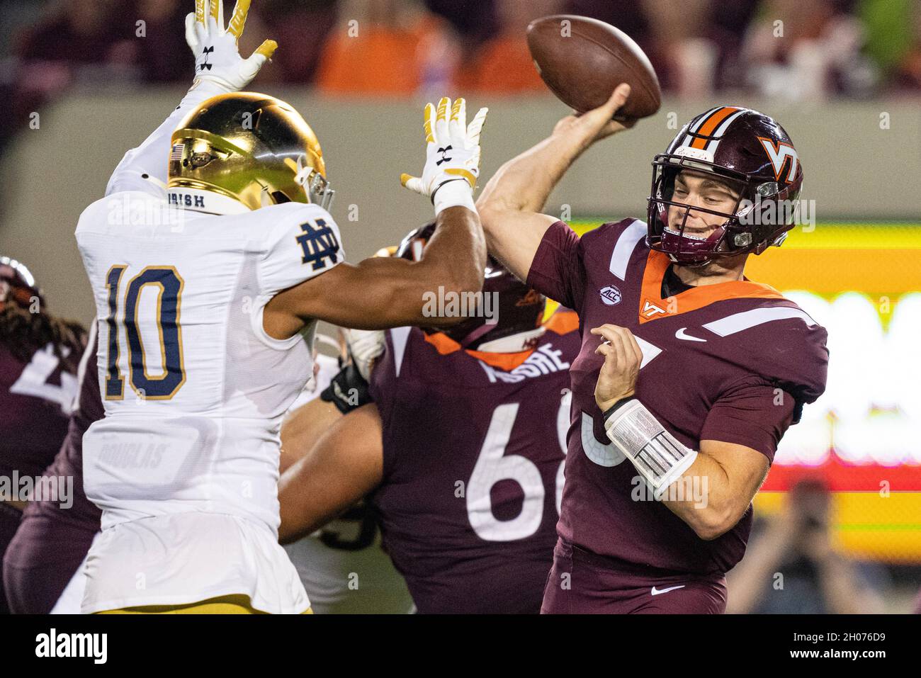 Isaiah pryor hi-res stock photography and images - Alamy