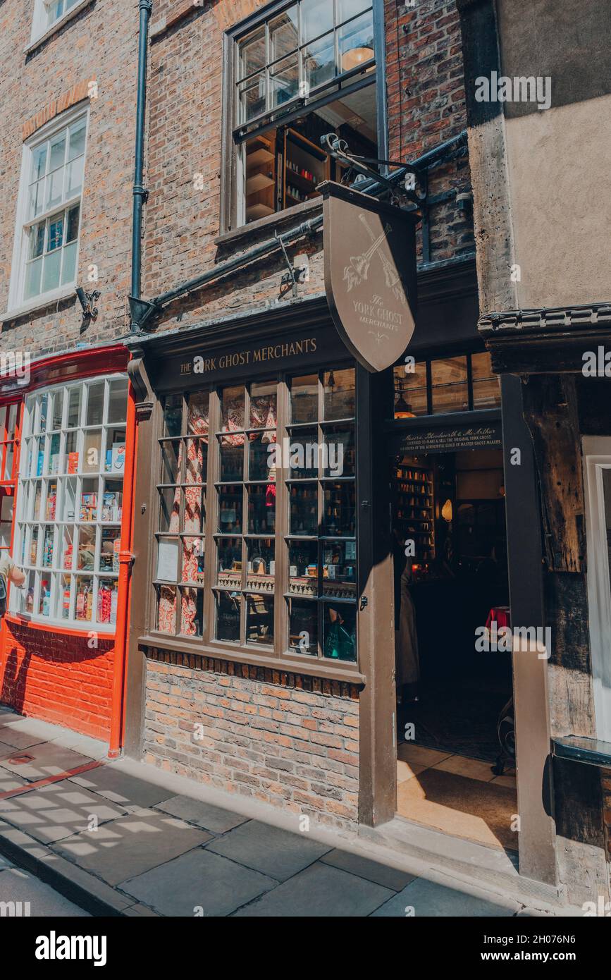 The york ghost merchants hi-res stock photography and images - Alamy