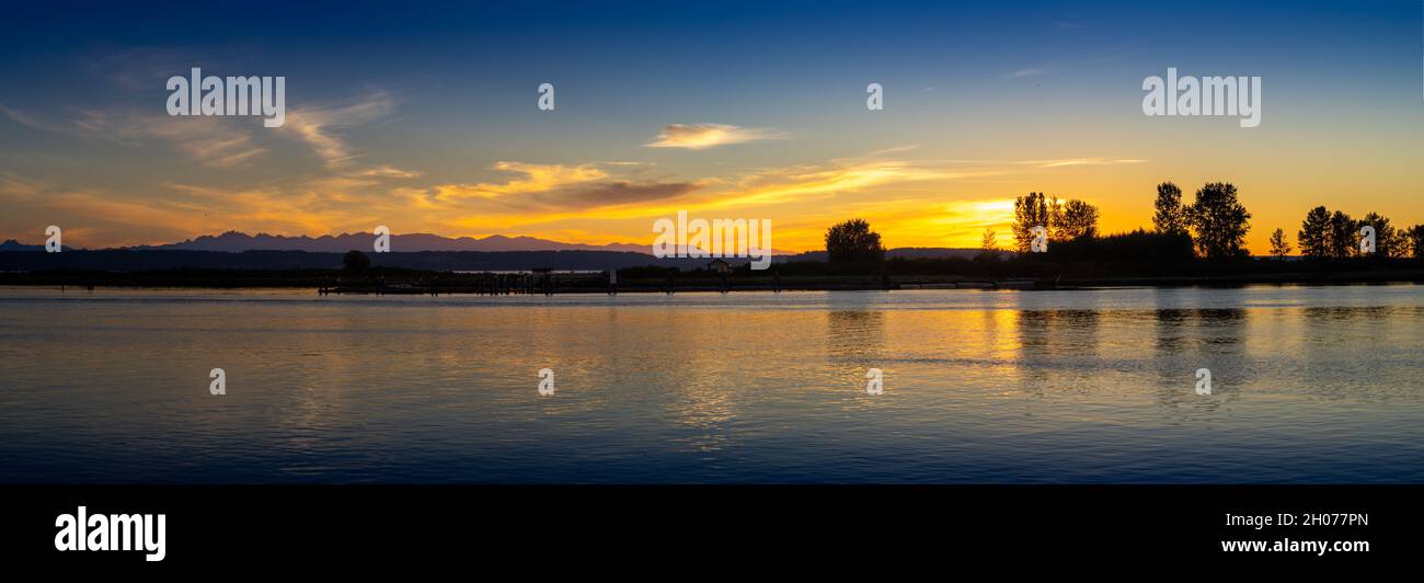 Jetty island, everett hi-res stock photography and images - Alamy