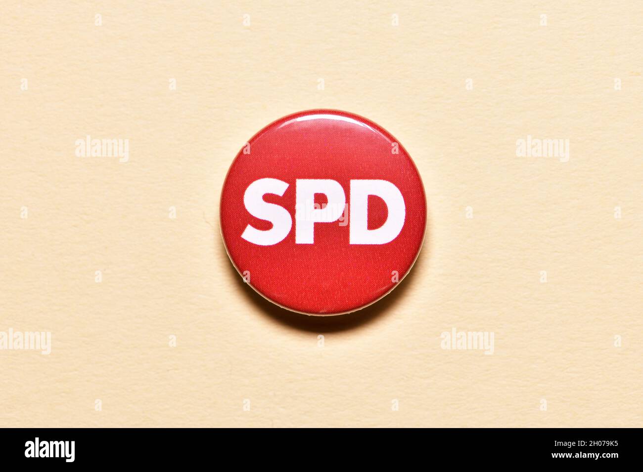 German parliamentary elect hi-res stock photography and images - Alamy