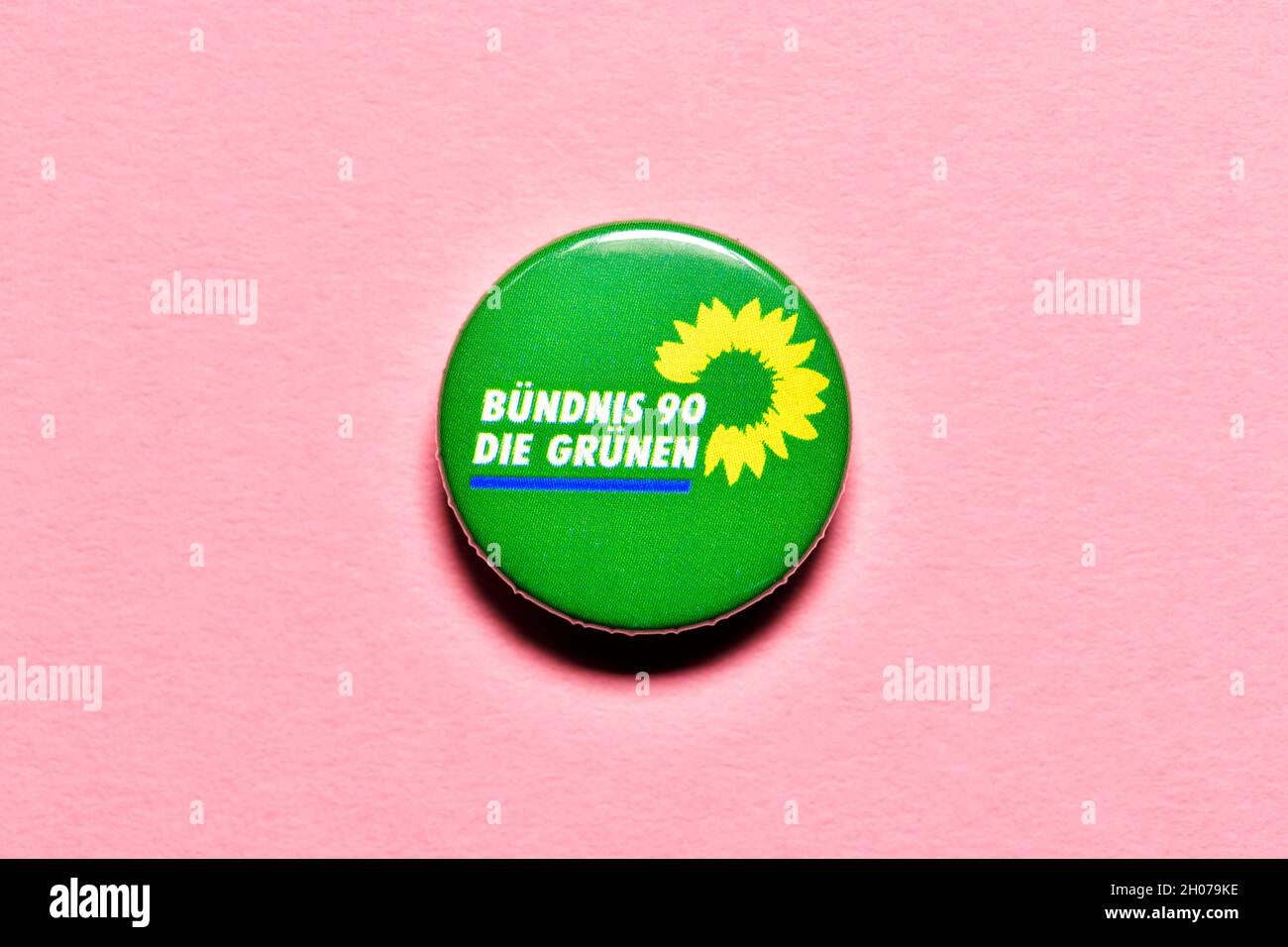 German parliamentary elect hi-res stock photography and images - Alamy