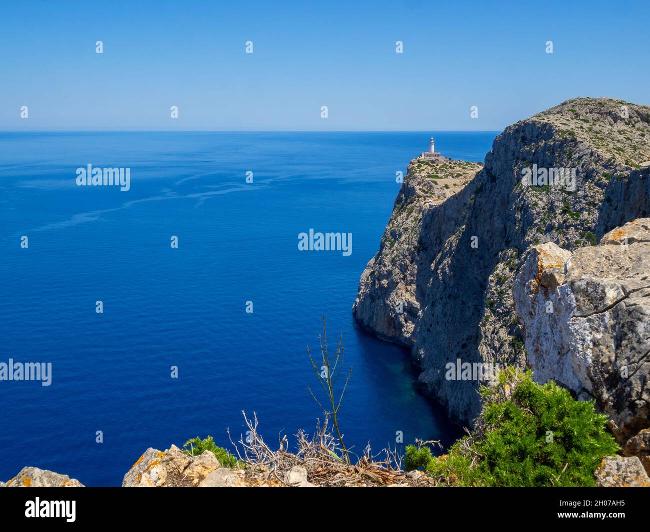 Cap Formentor lighthouse over the rocky cliffs, Maiorca Stock Photo - Alamy