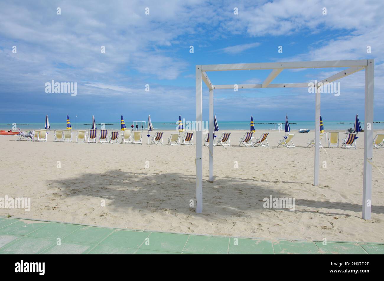 Panoramic view of a beach without people Stock Photo - Alamy