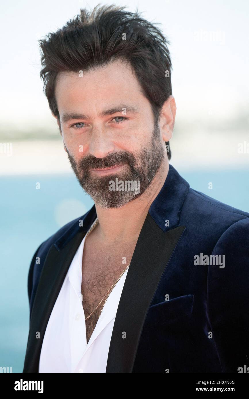 Yehuda Levi attends the Unkowns photocall during the 4th edition of the ...