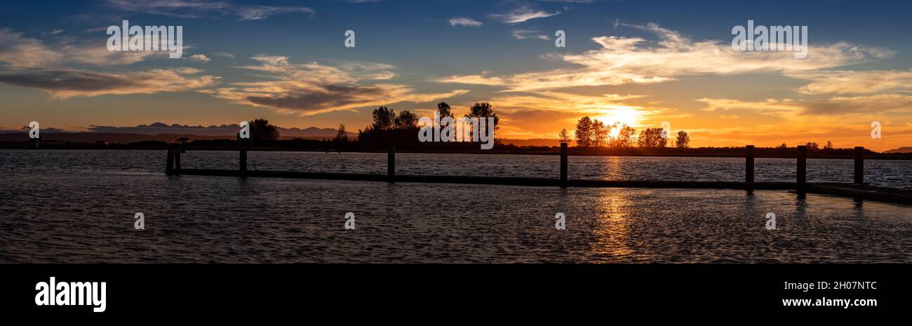 Jetty island, everett hi-res stock photography and images - Alamy