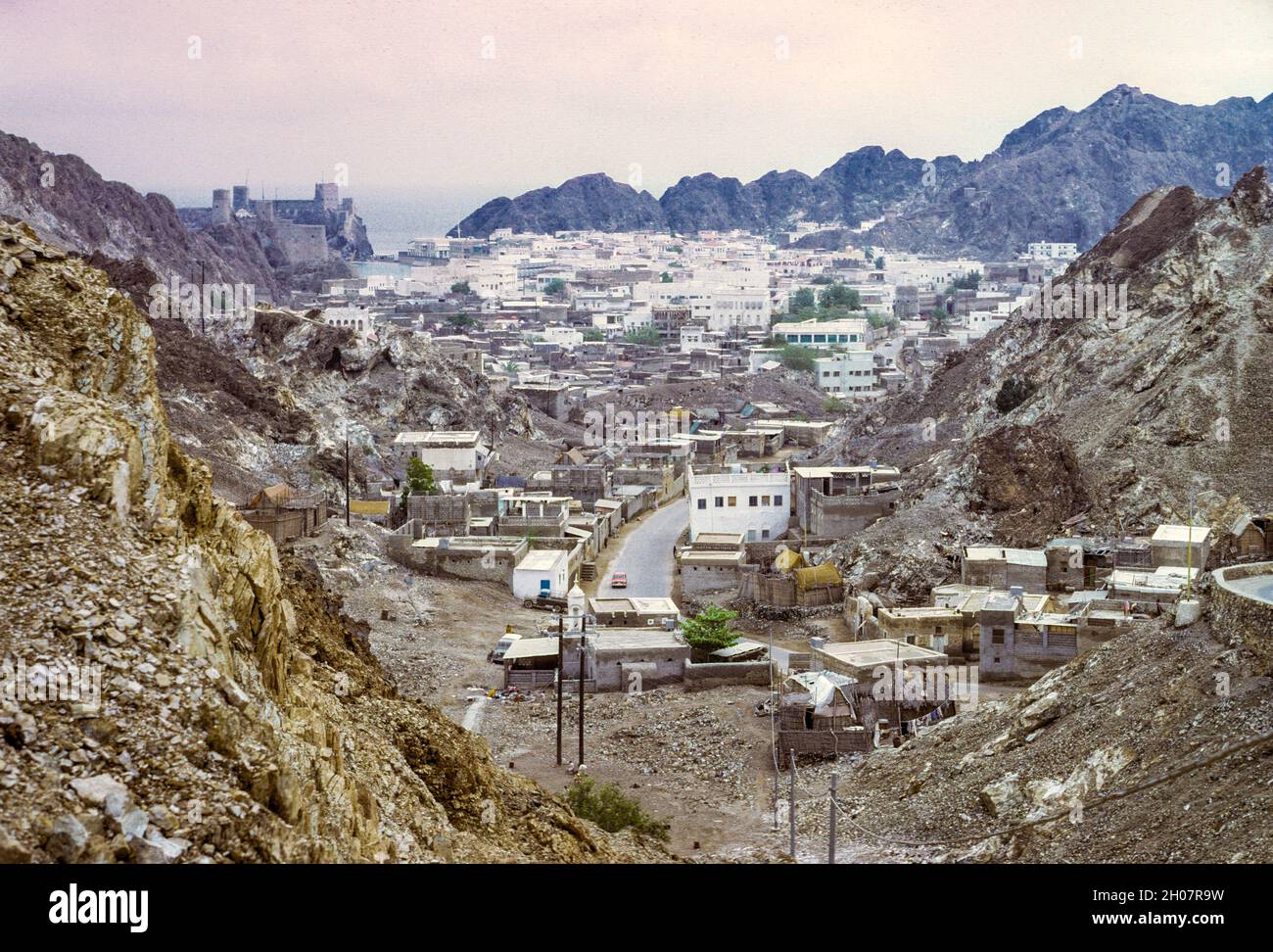 Oman embassy hi-res stock photography and images - Alamy