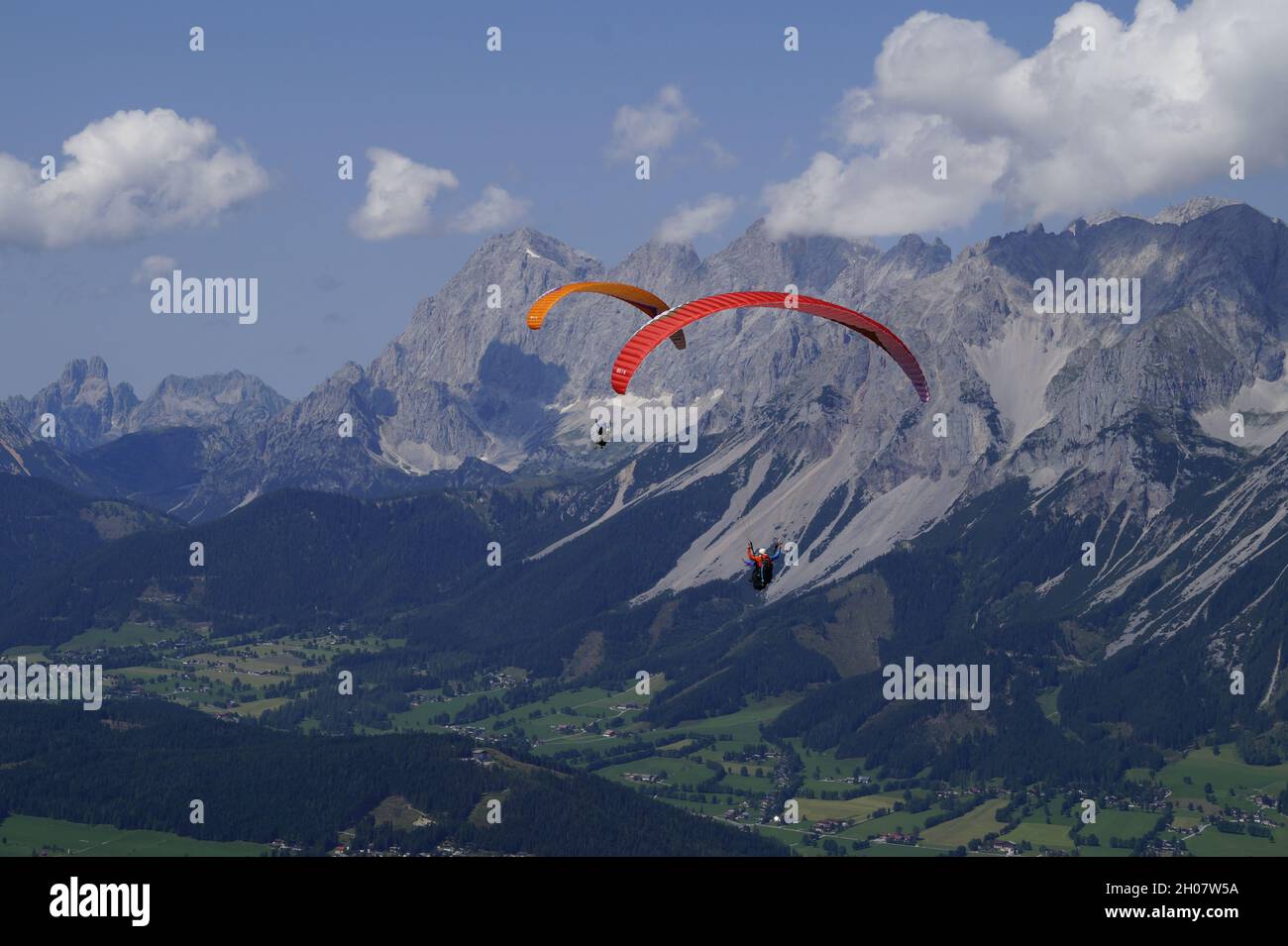 Paragliding Over The Alps High Resolution Stock Photography and Images ...
