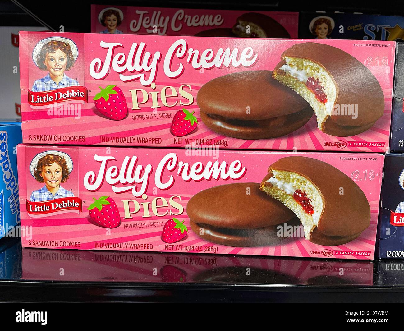 Little debbie hi-res stock photography and images - Alamy