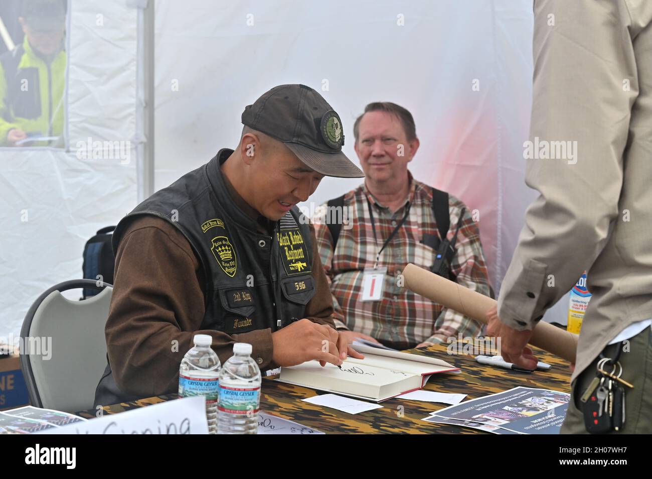 Hyung jin sean moon High Resolution Stock Photography and Images - Alamy