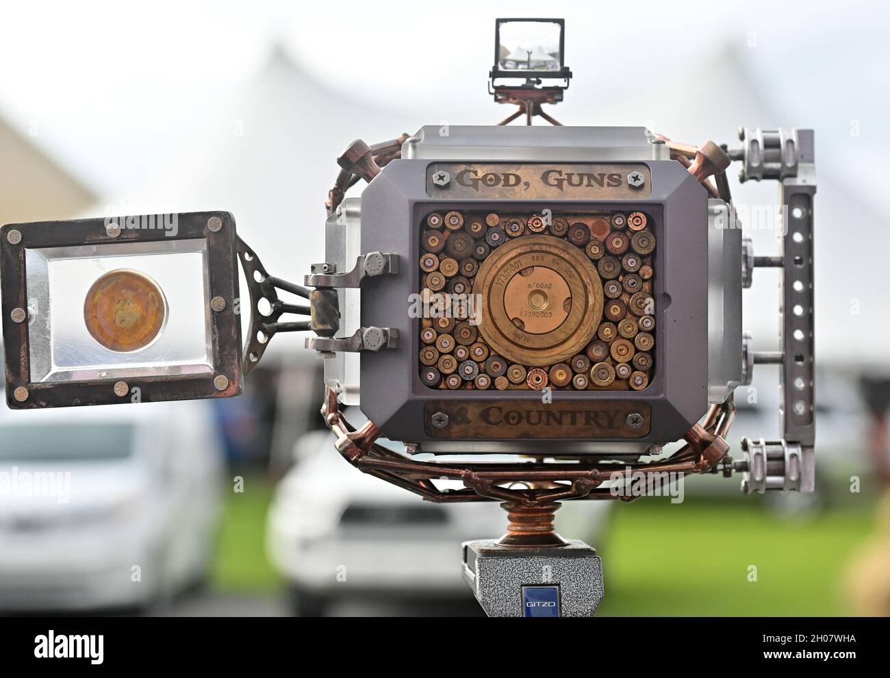 Photographer Wayne Belger made a camera to complete his photography ...