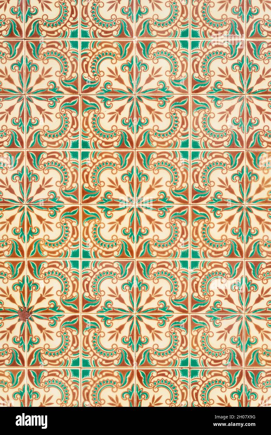 Traditional colorful Portuguese tile pattern Stock Photo - Alamy