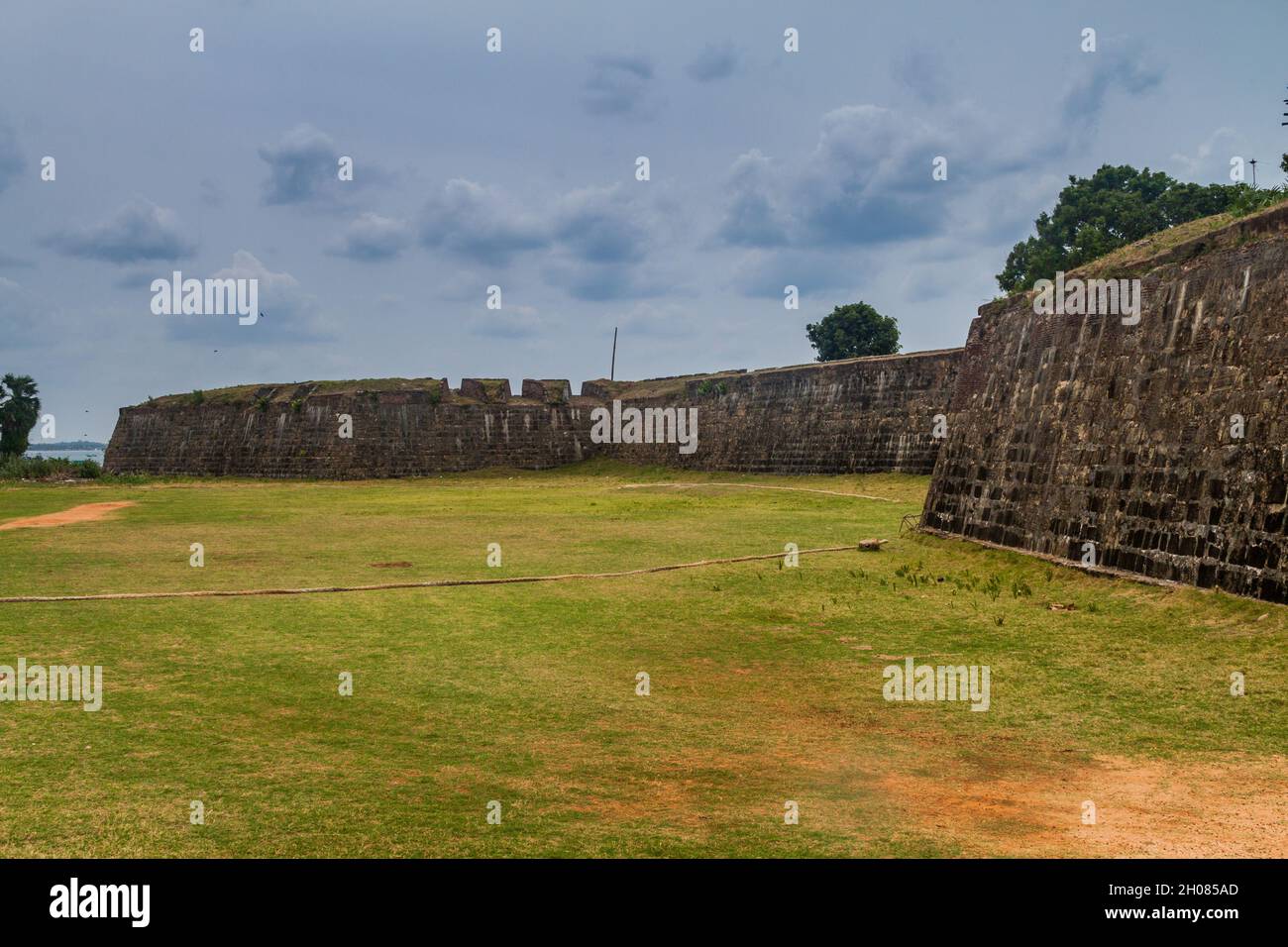 Walls of Fort Frederick in Trincomalee, Sri Lanka Stock Photo - Alamy