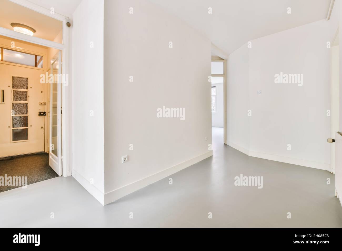 Beautiful renovated empty hallway interior design Stock Photo - Alamy