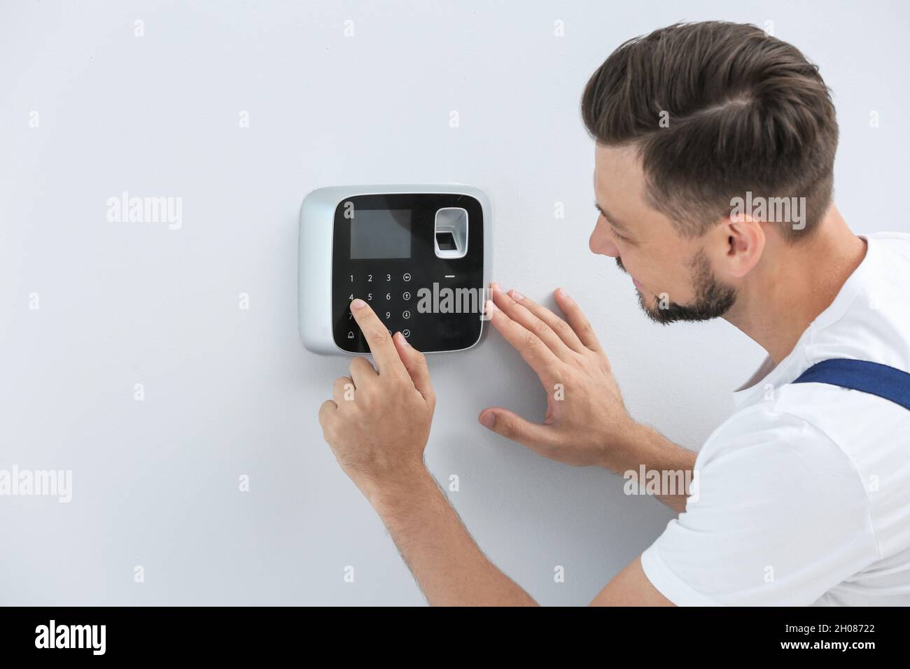 Install alarm control panel hi-res stock photography and images - Alamy
