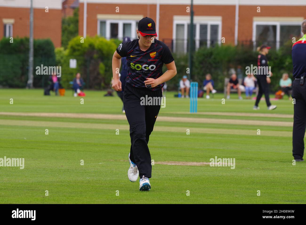 Gosforth, England, 25 August 2021. Flo Miller fielding for Sunrisers ...