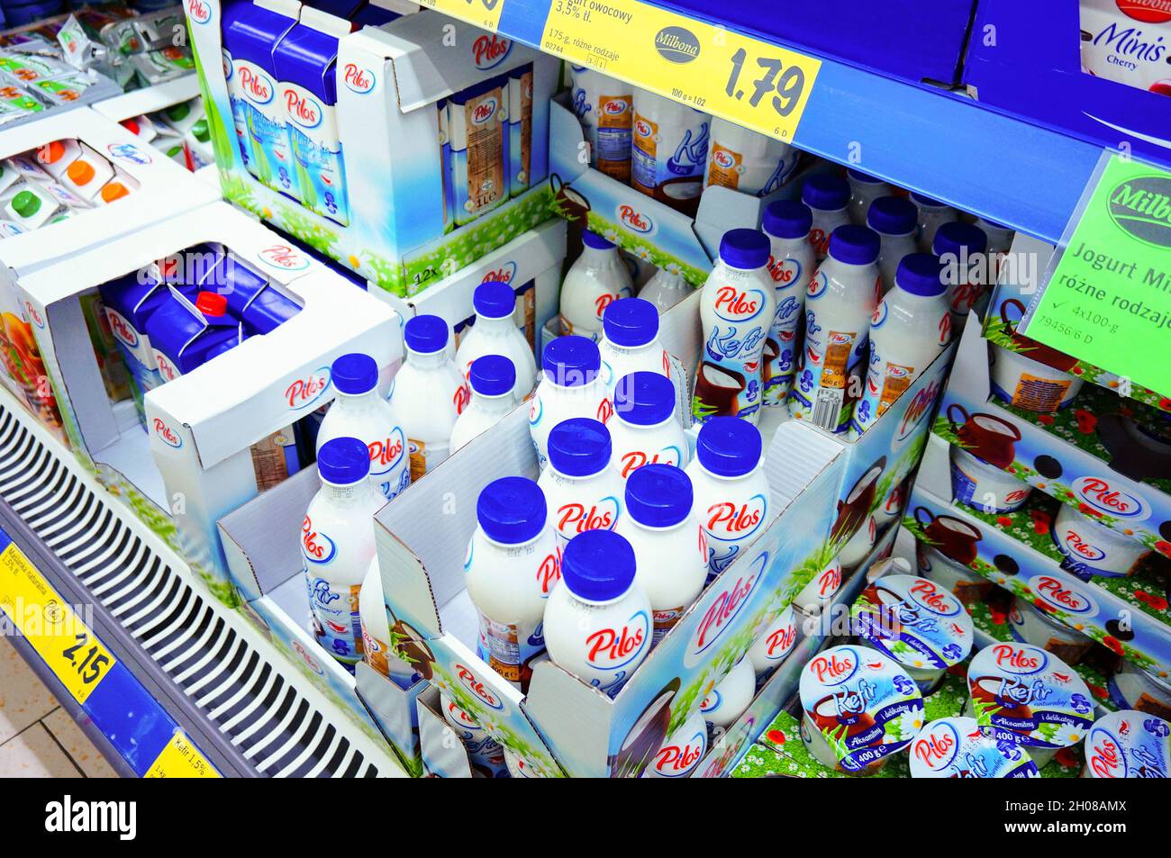 Lidl supermarket fridge hi-res stock photography and images - Alamy