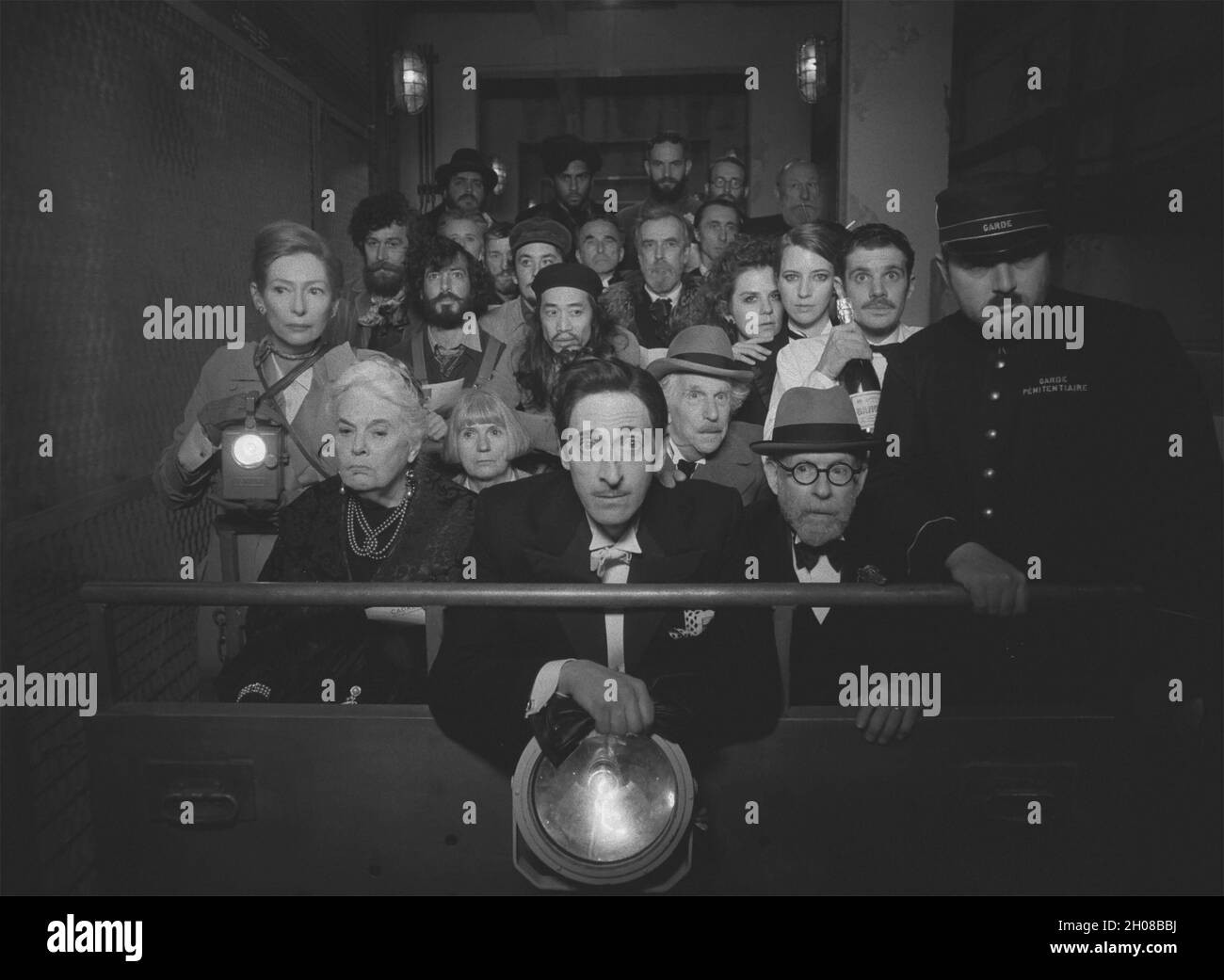 THE FRENCH DISPATCH, from left: Tilda Swinton, Lois Smith, Adrien Brody ...