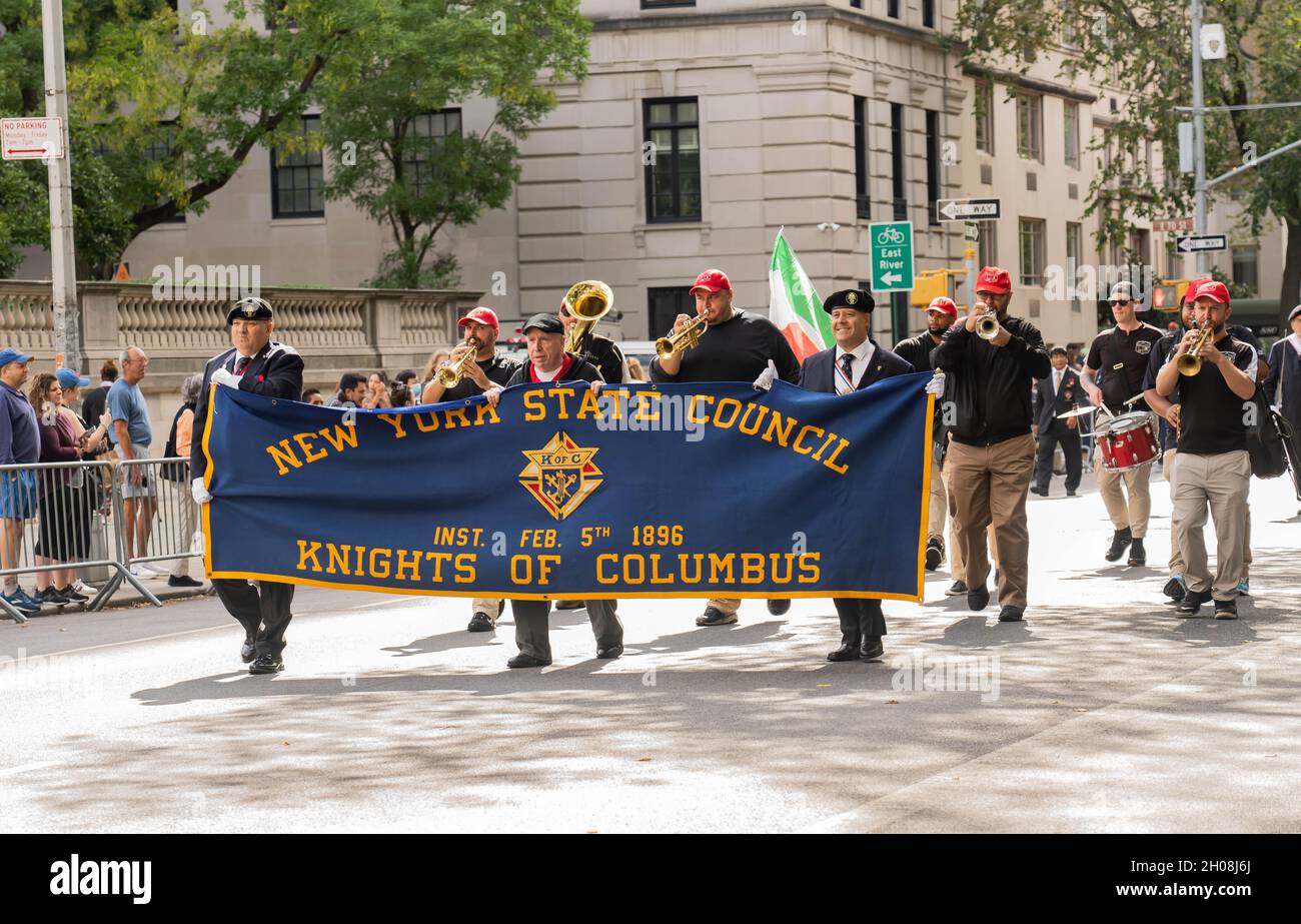 Manhattan New York Usa October 11 2021 Annual Columbus Day Parade
