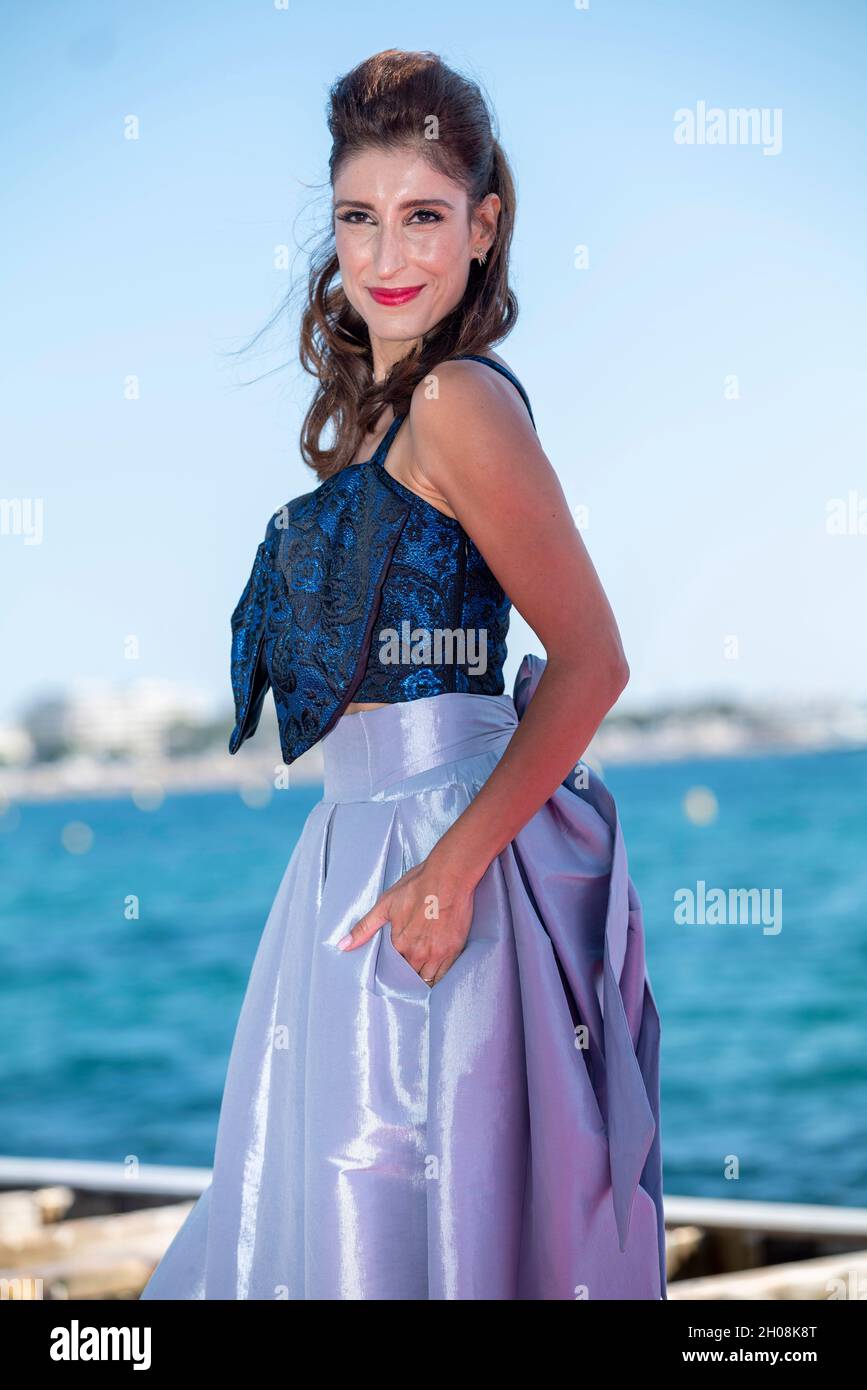 Shani Cohen High Resolution Stock Photography and Images - Alamy
