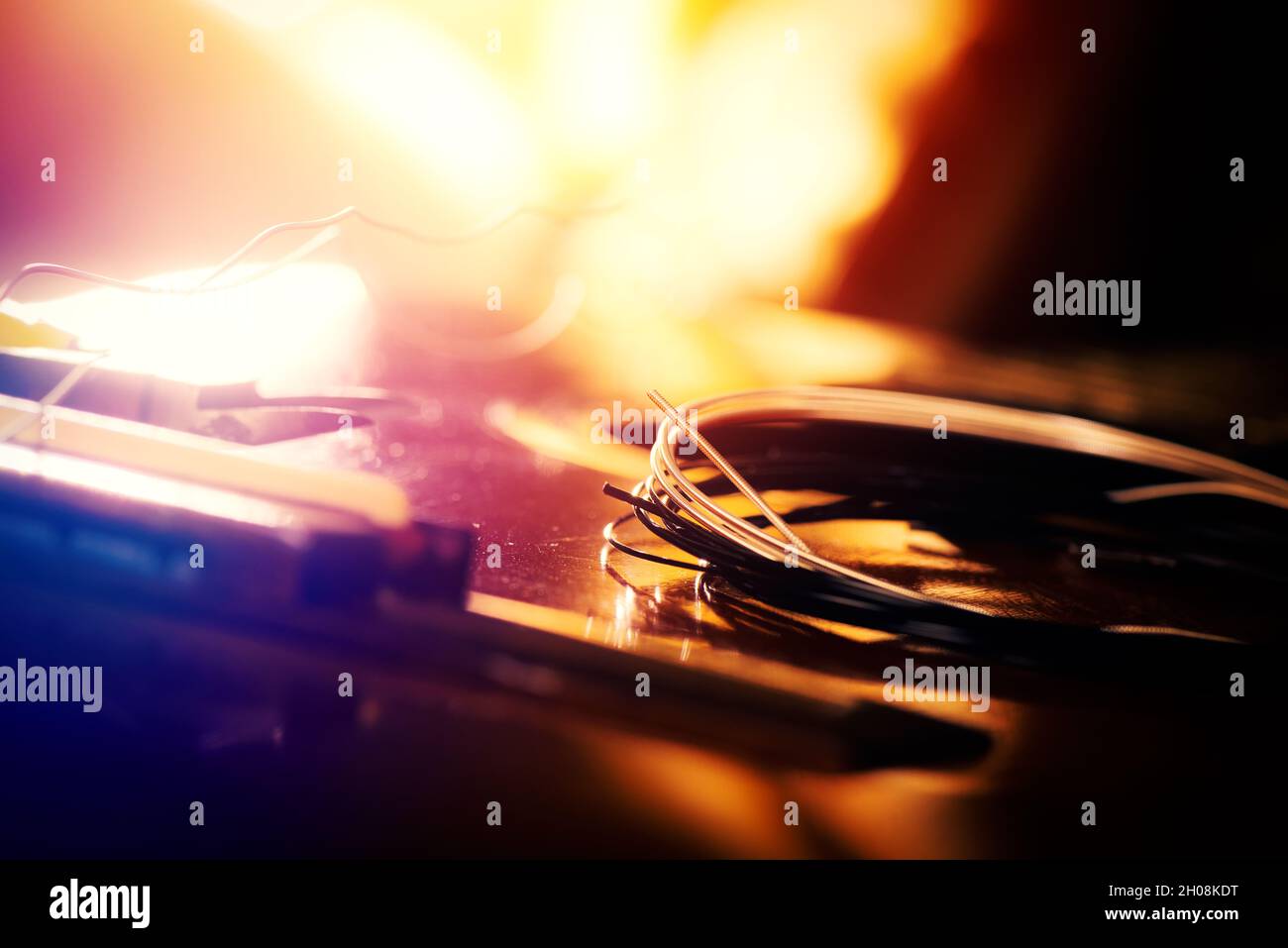 Restring acoustic guitar hi-res stock photography and images - Alamy