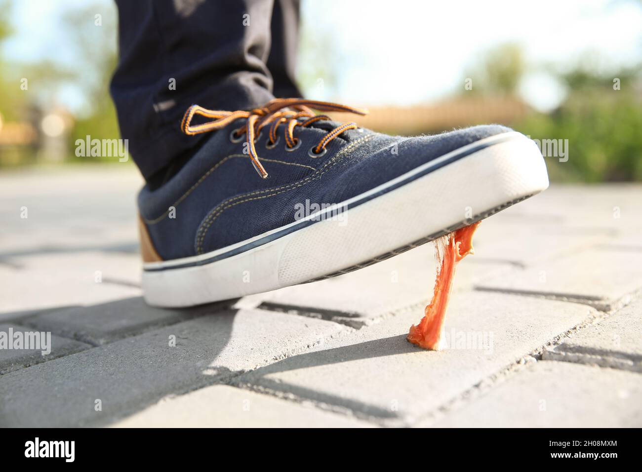 Stepping on chewing gum hi-res stock photography and images - Alamy
