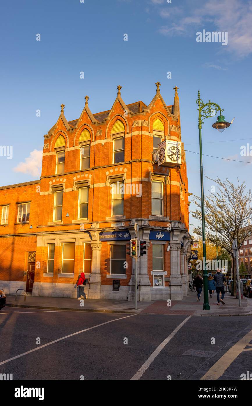 Triangular segments hi-res stock photography and images - Alamy