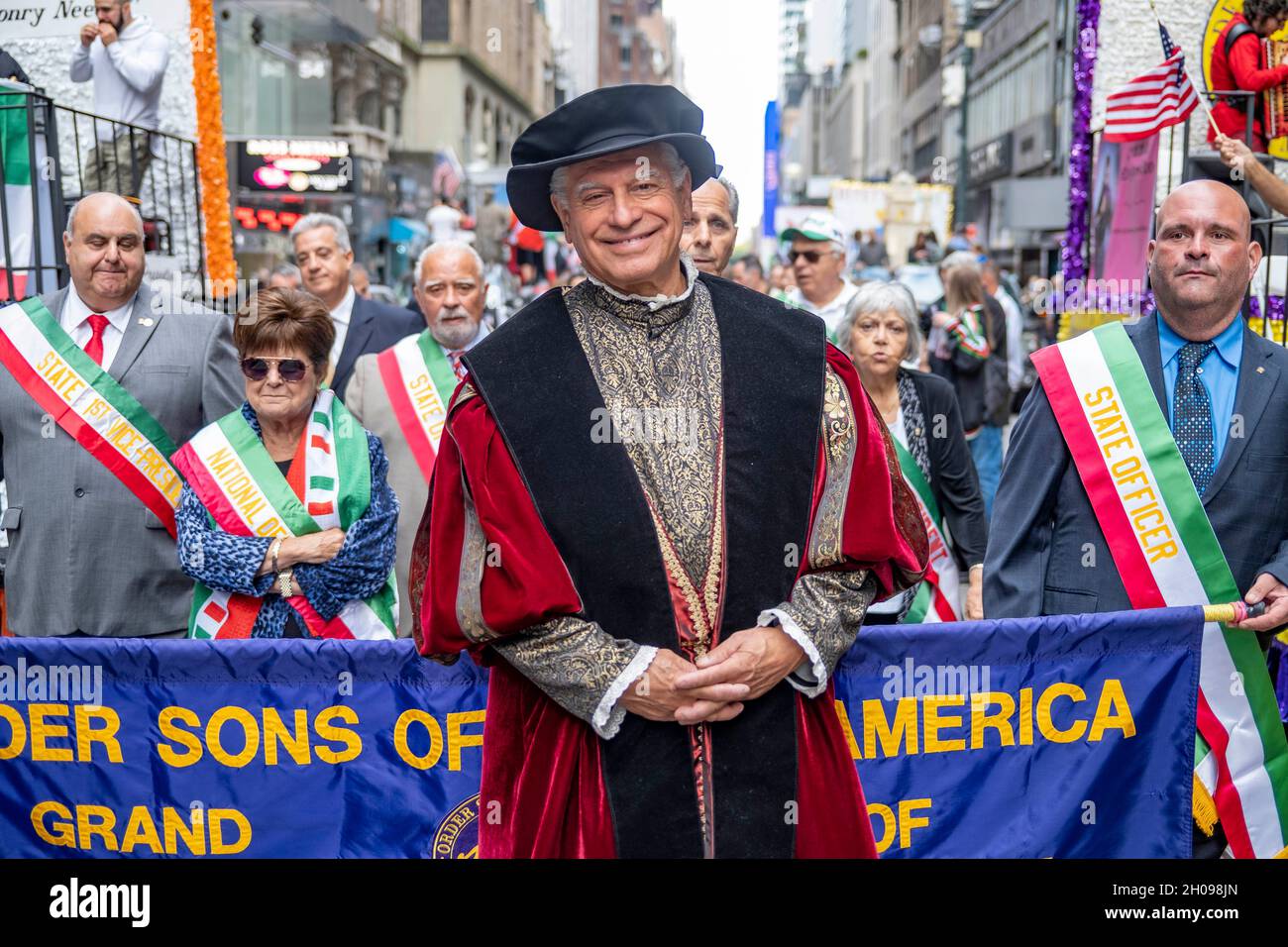New York, New York, USA. 11th Oct, 2021. A man dressed as Christopher ...