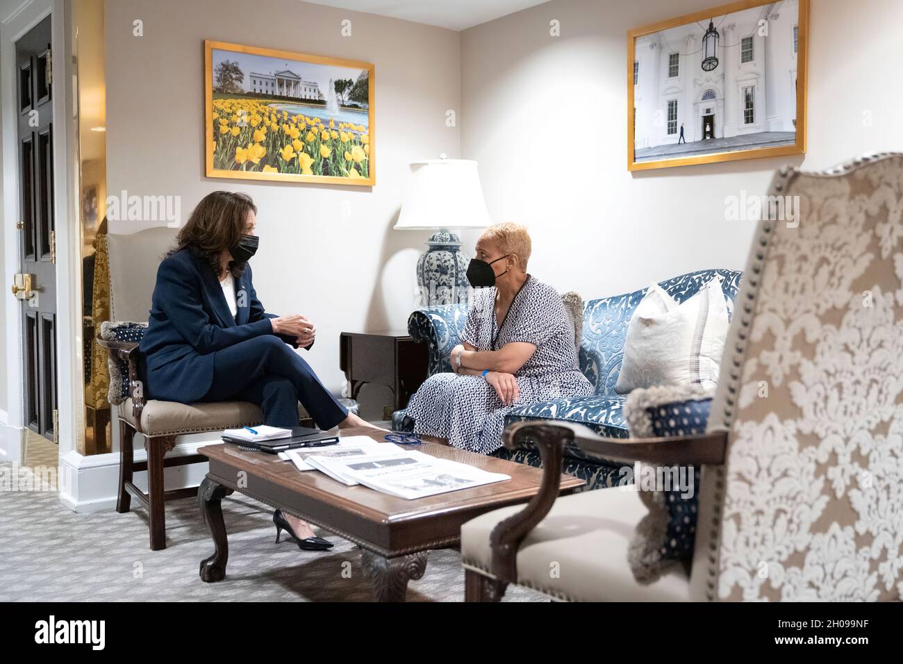 Tina flournoy hi-res stock photography and images - Alamy