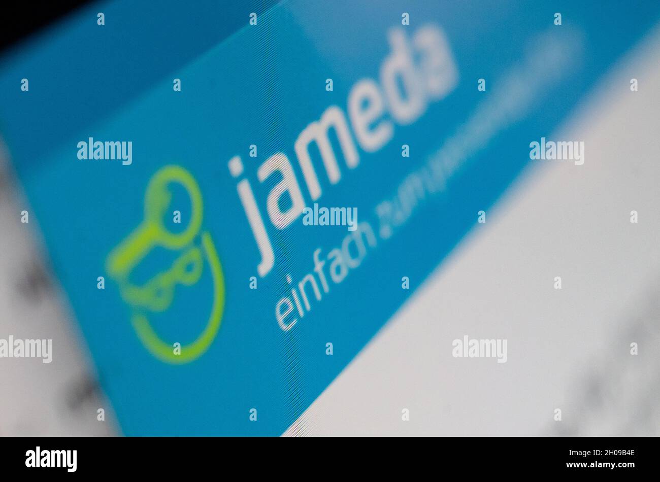 Karlsruhe, Germany. 11th Oct, 2021. The logo of the rating portal ...