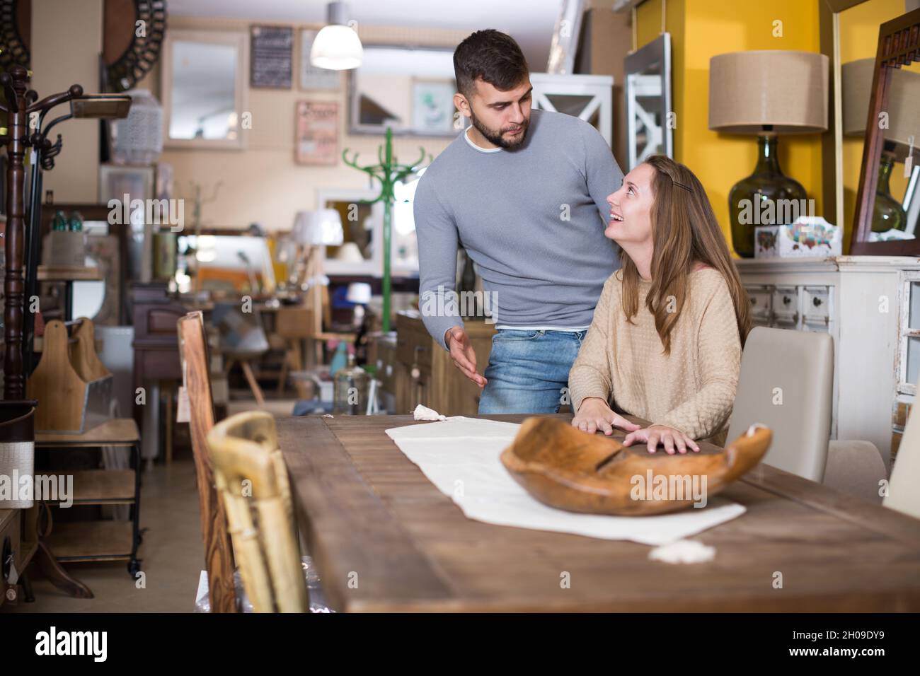 Couple dining decision hi-res stock photography and images - Alamy